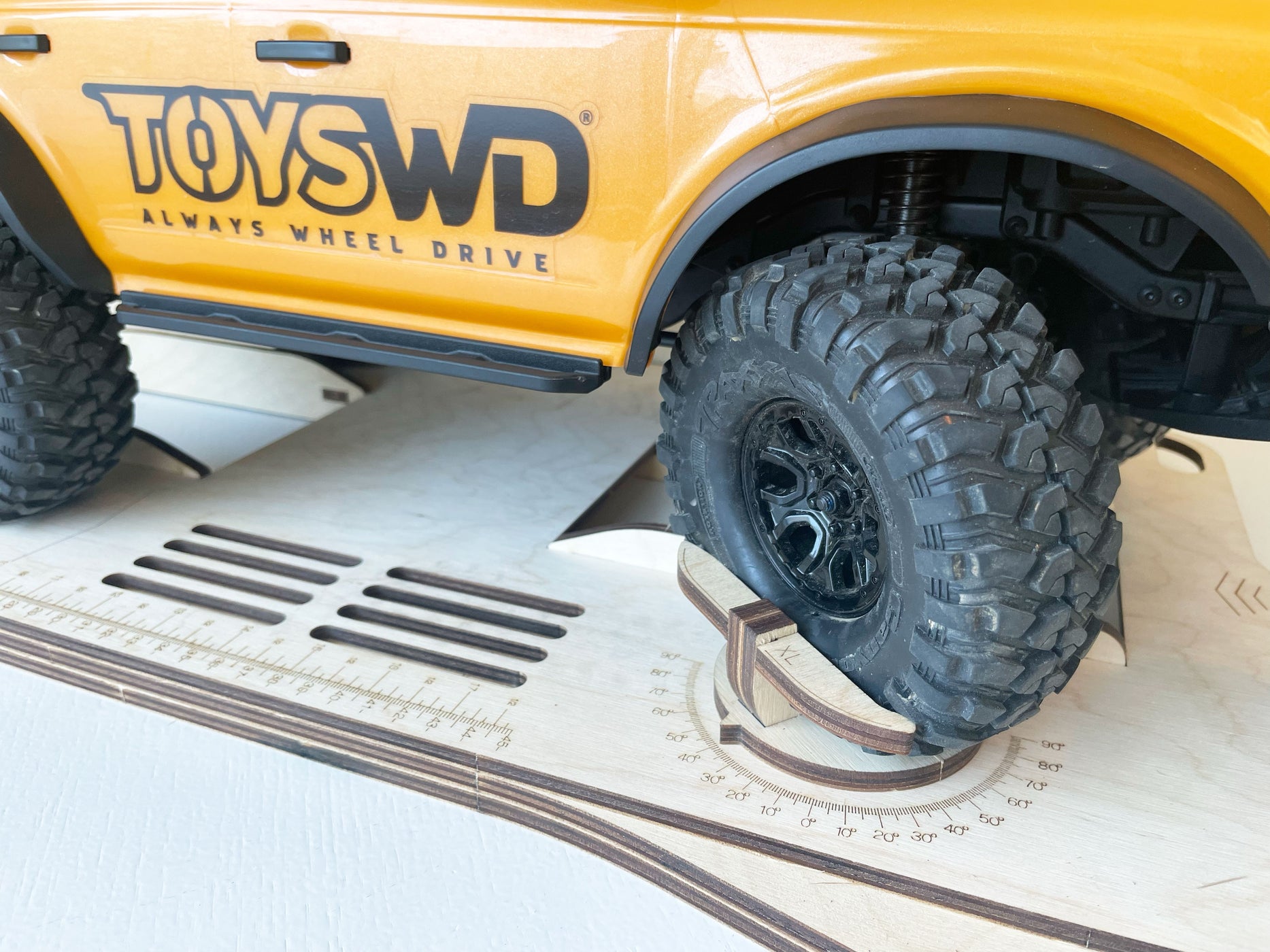 ToysWD Crawler Park Set-up system table 1/10 & 1/12 scale rc crawler p ...